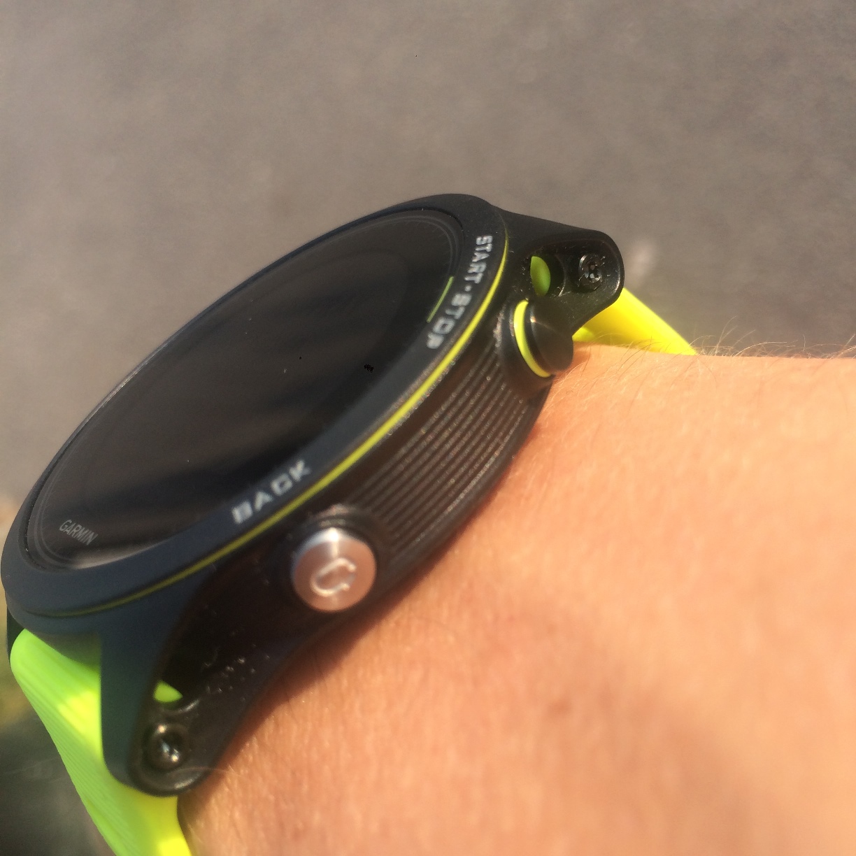 Test Garmin Forerunner 935 : un max de fonctionnalités dans une montre ...